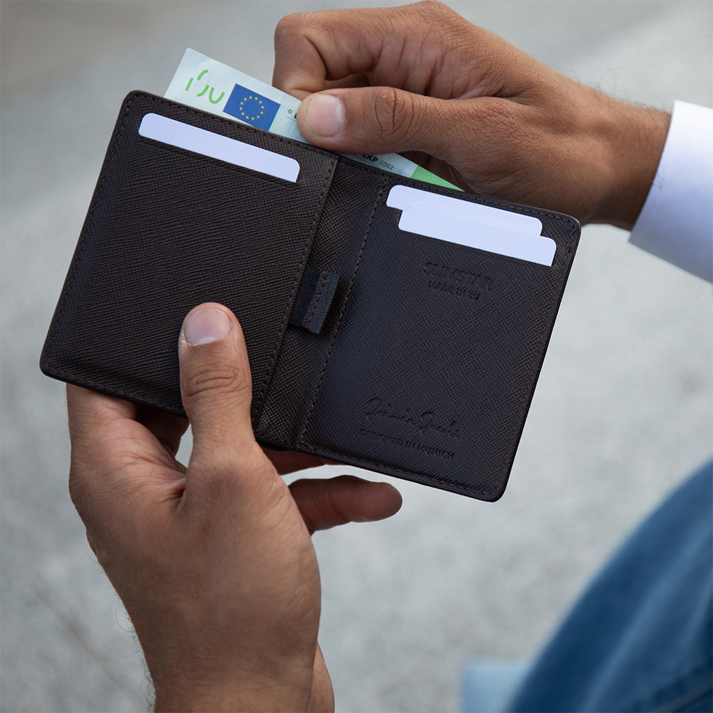 Smart wallets, backpacks and accessories – Jaimie Jacobs